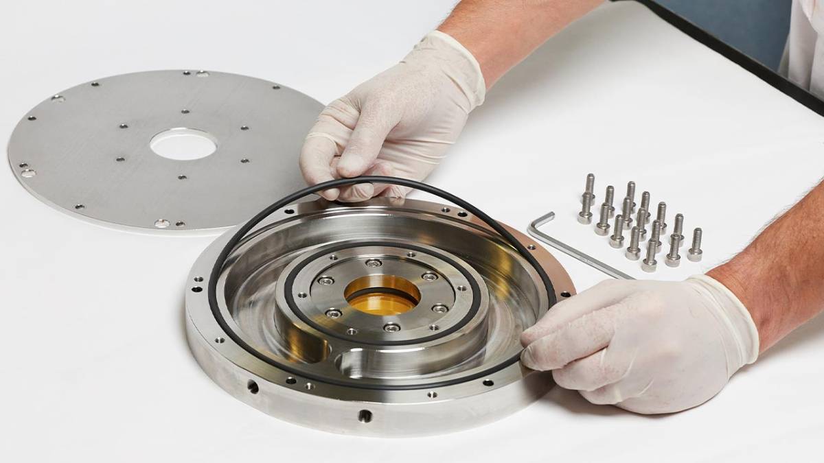 Custom-made Optiical Windows | Wintech Groupe